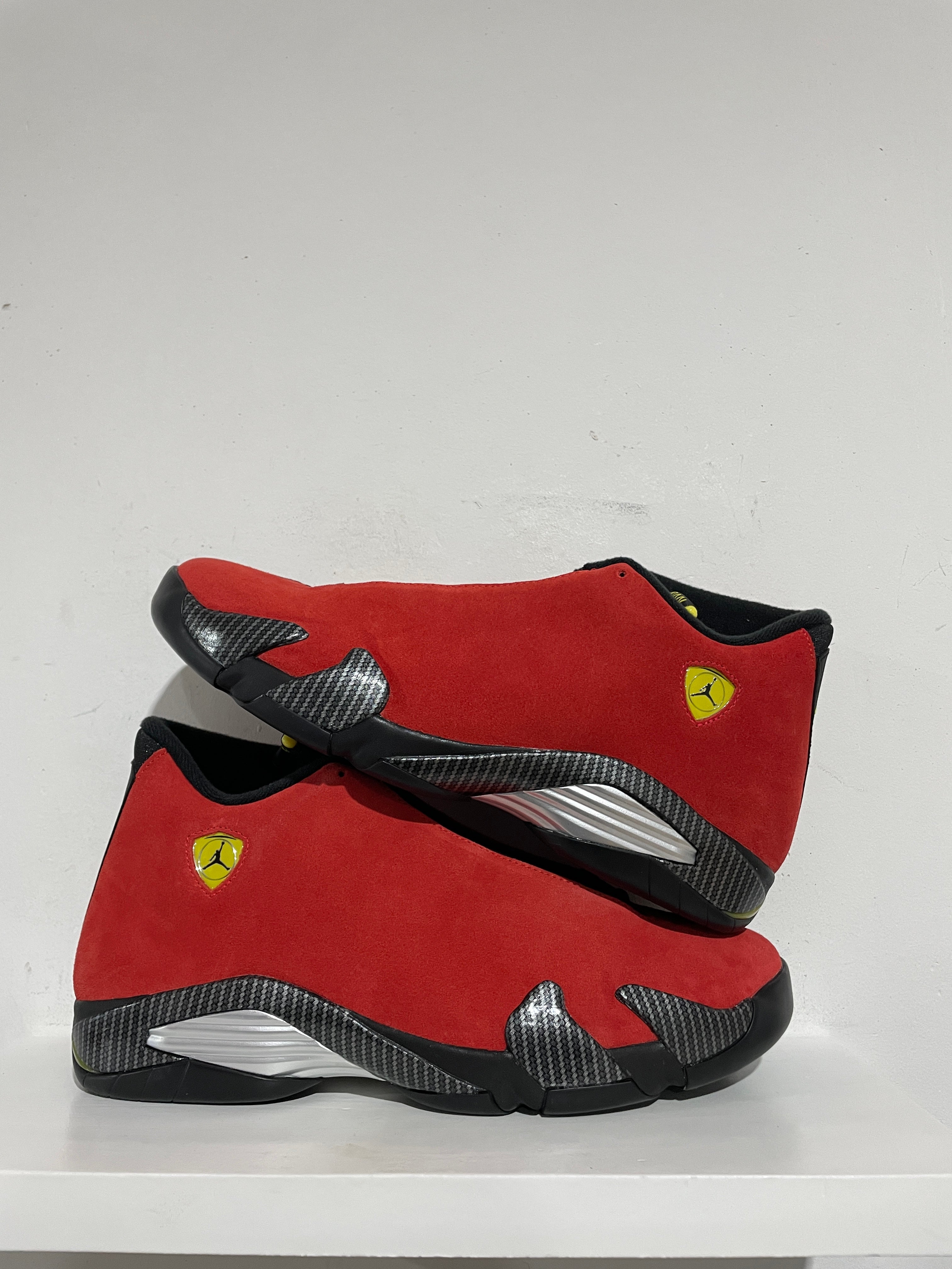 JORDAN 14 RETRO FERARI 2025 SIZE 12 NEW | dva percent